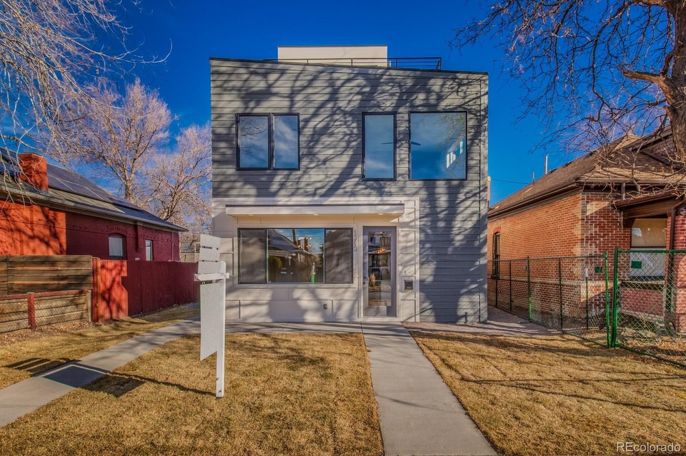 Perry Street Duplex – Enlight10 Architecture